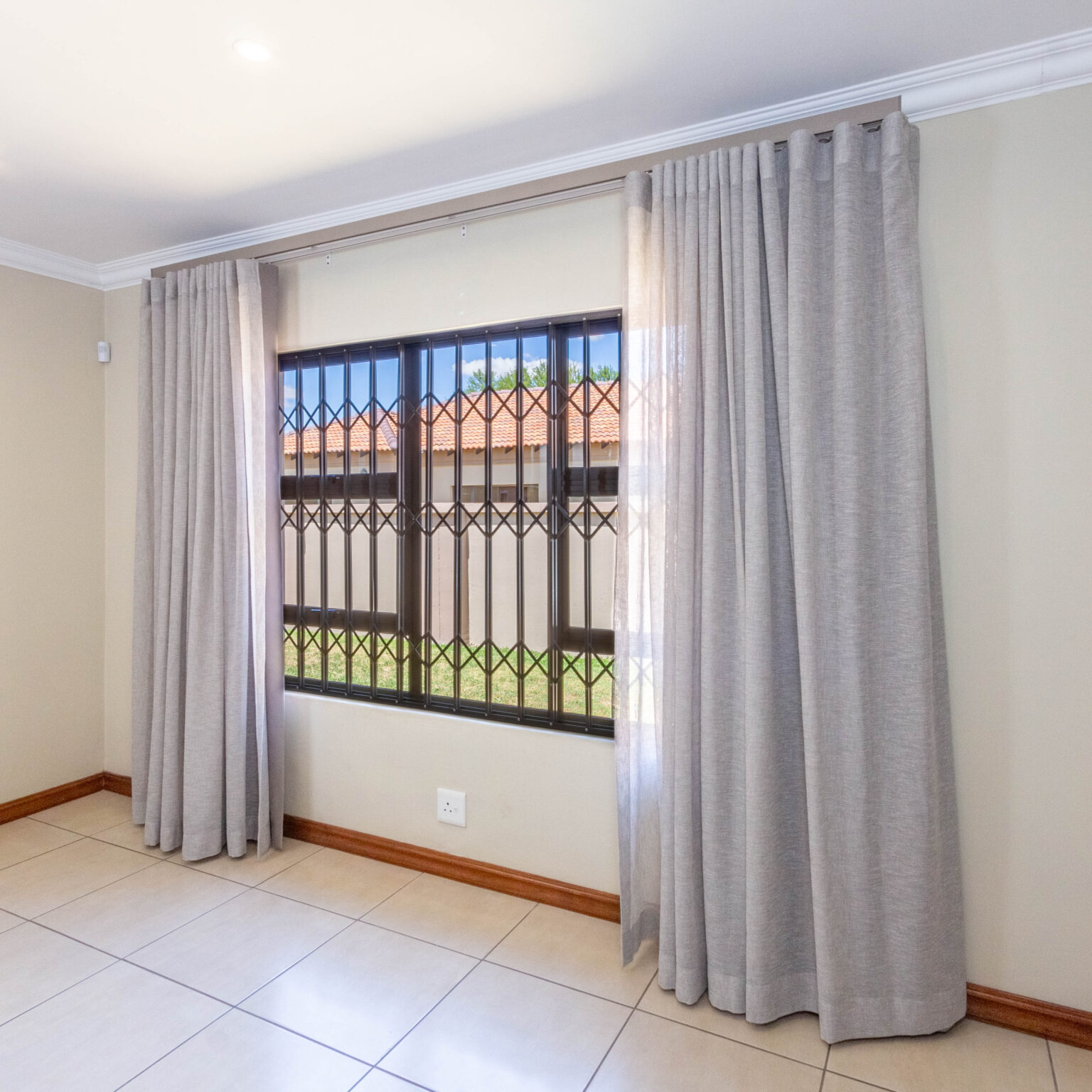 Double Wave Curtain - Stone - Blind Concepts