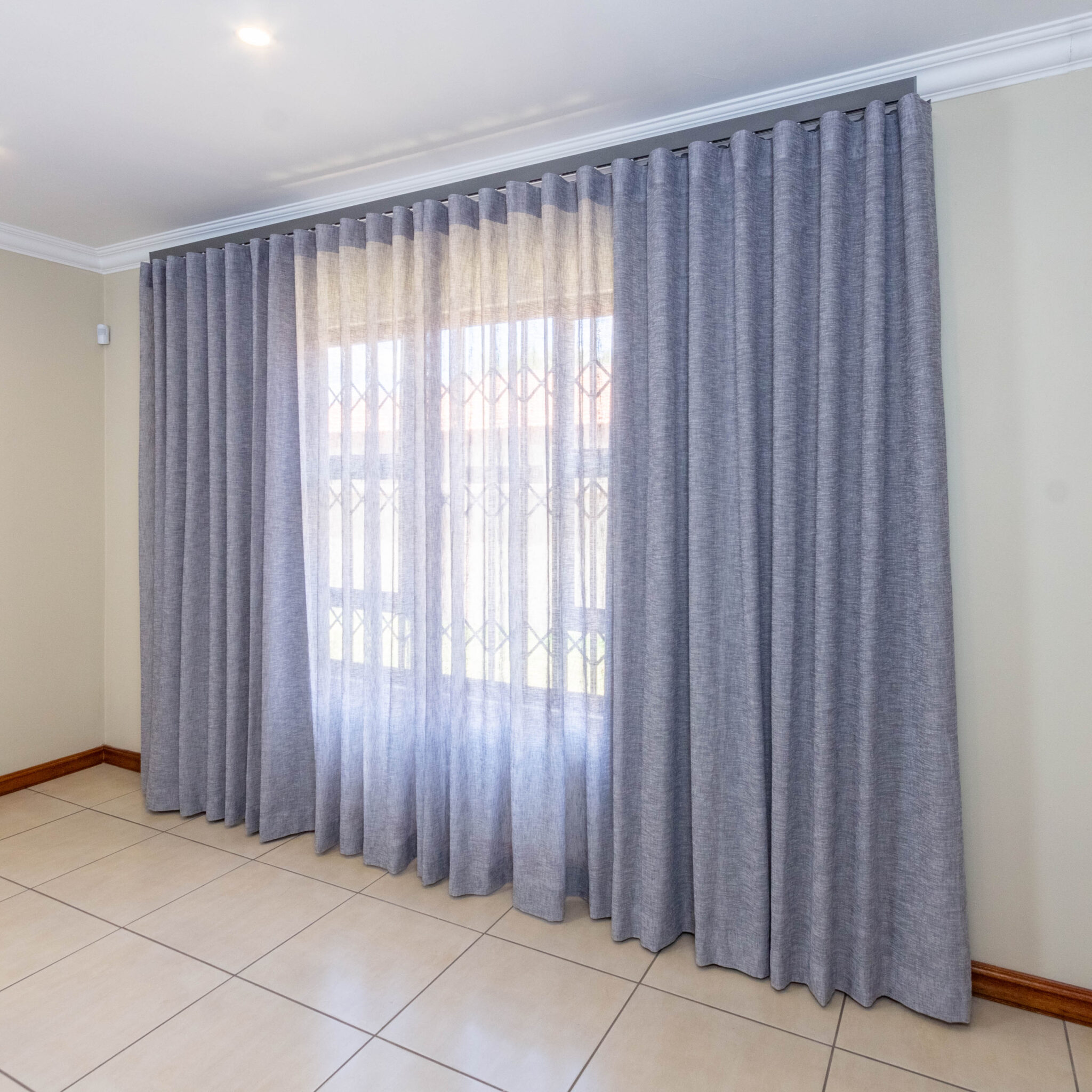 Double Wave Curtain - Dark Grey - Blind Concepts