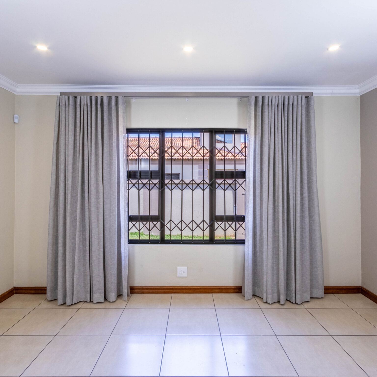 Double Wave Curtain - Stone - Blind Concepts